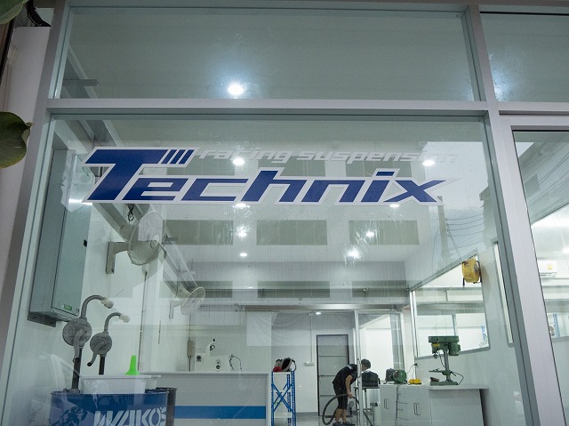 Technixが、なんとグローバル展開 | DIRTSPORTS